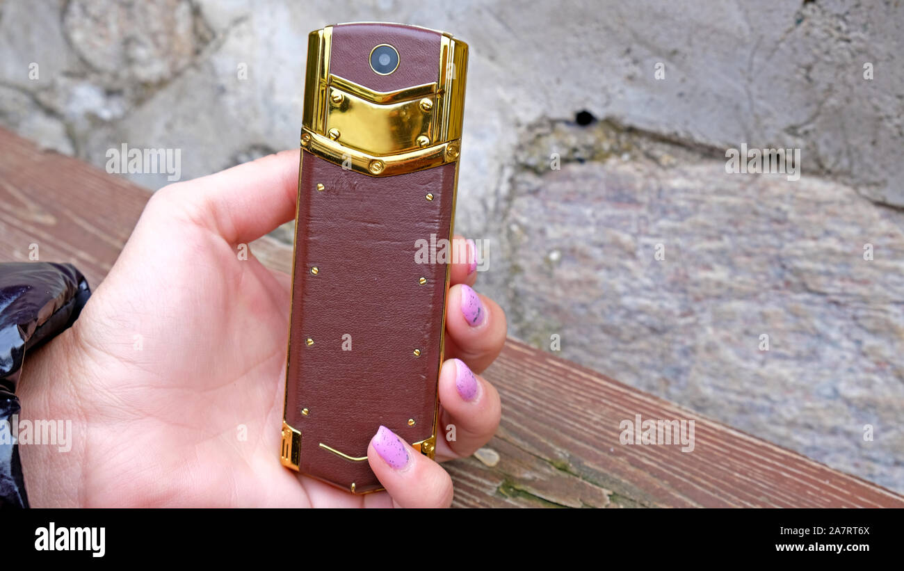 Hand phone illustration hi-res stock photography and images - Alamy