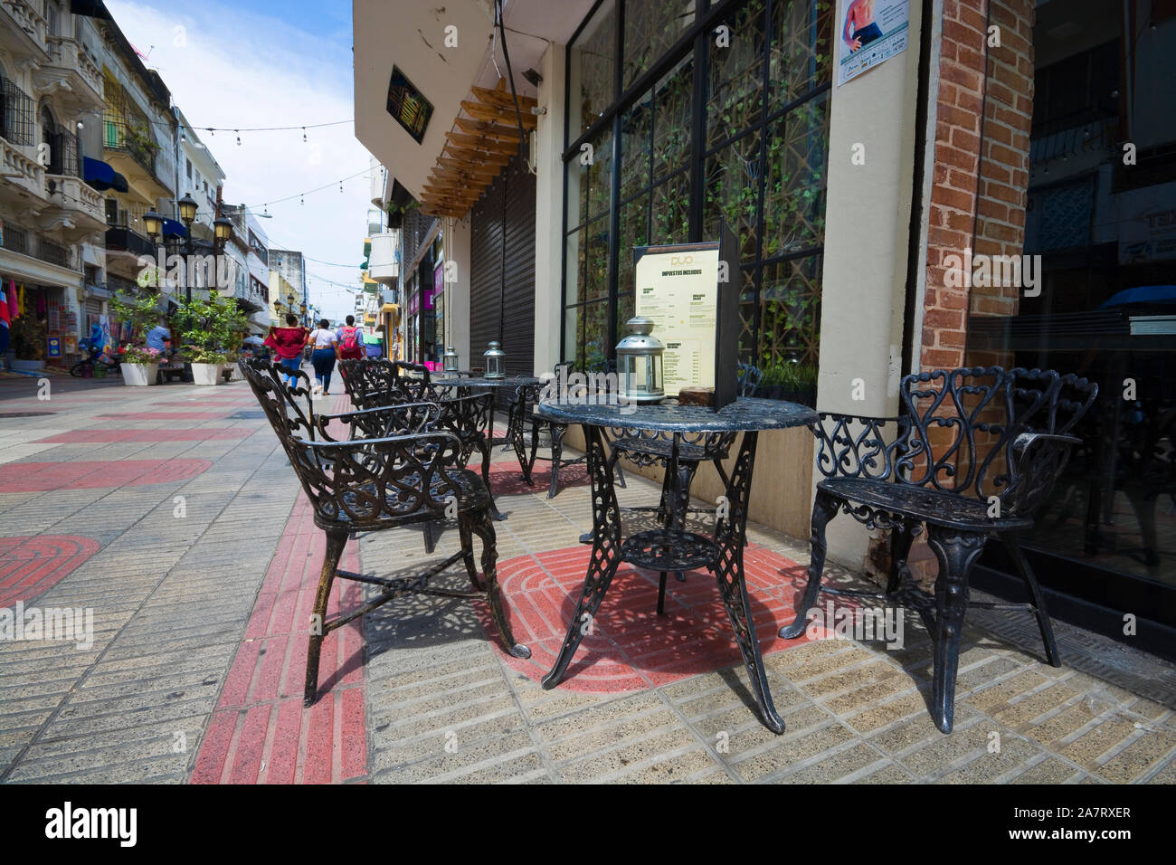 SANTO DOMINGO, DOMINICAN REPUBLIC - JUNE 26, 2019: Calle el Conde - the ...