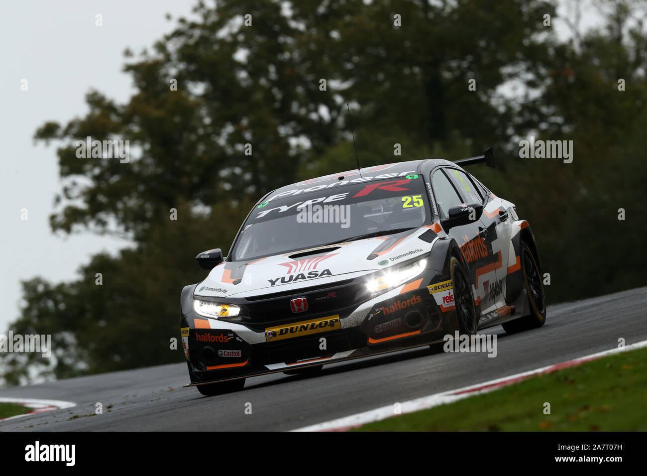 Team dynamics motorsport hi-res stock photography and images - Alamy