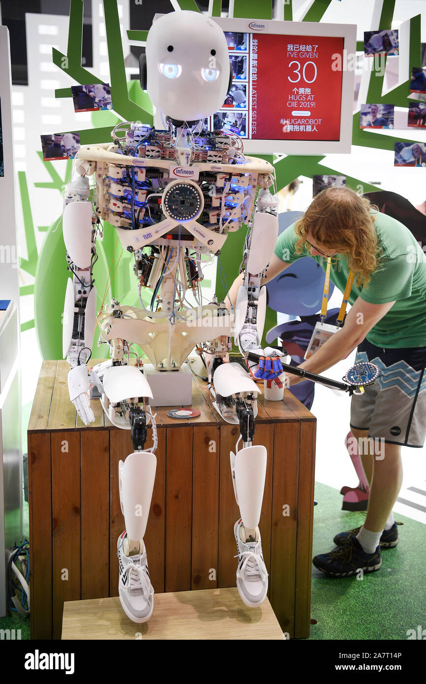 Infineon hi-res stock photography and images - Alamy