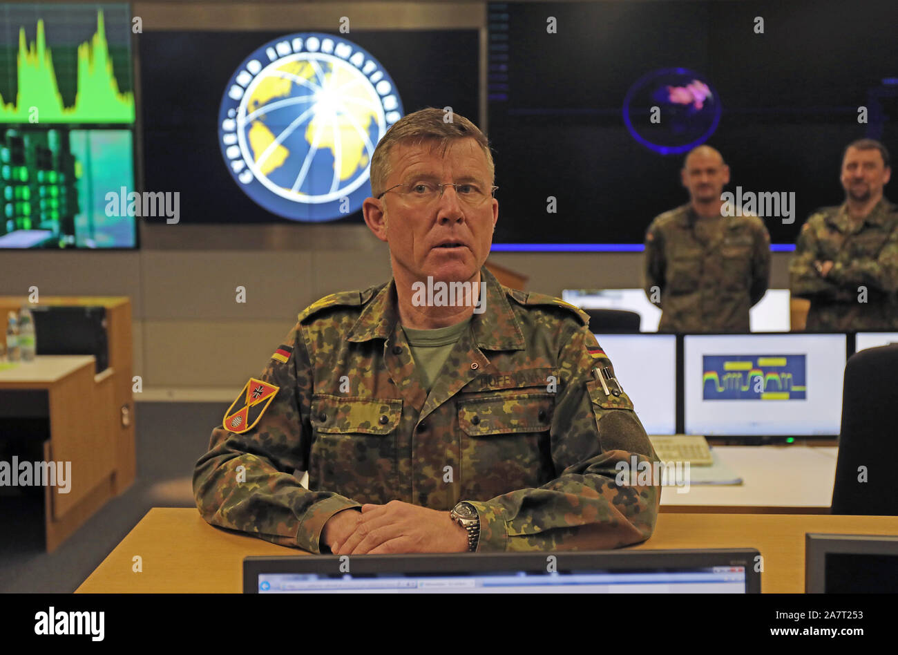 Rheinbach, Germany. 04th Nov, 2019. Ralf Hoffmann (r), commander of the ...