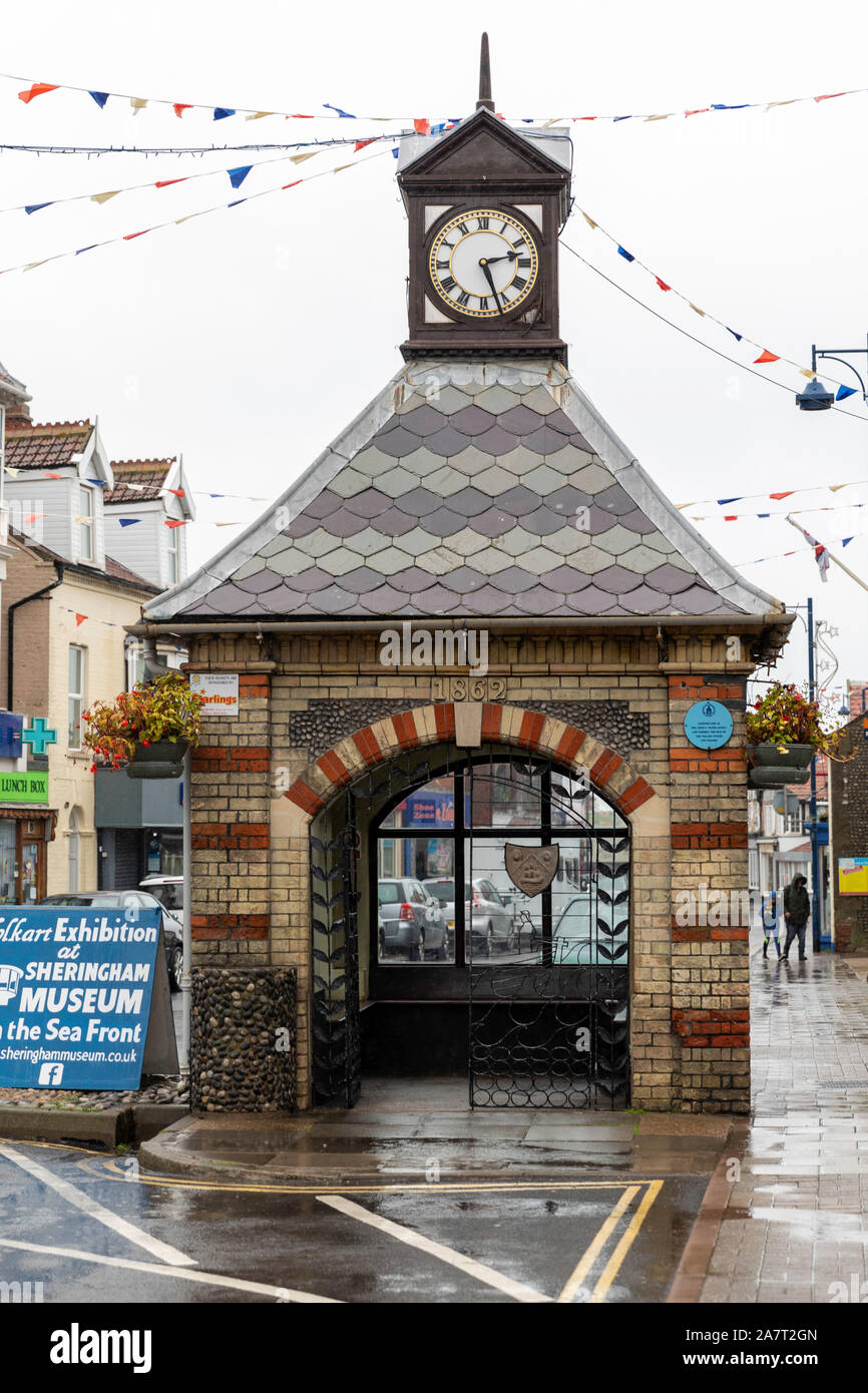 Norfolk clock tower hi-res stock photography and images - Alamy