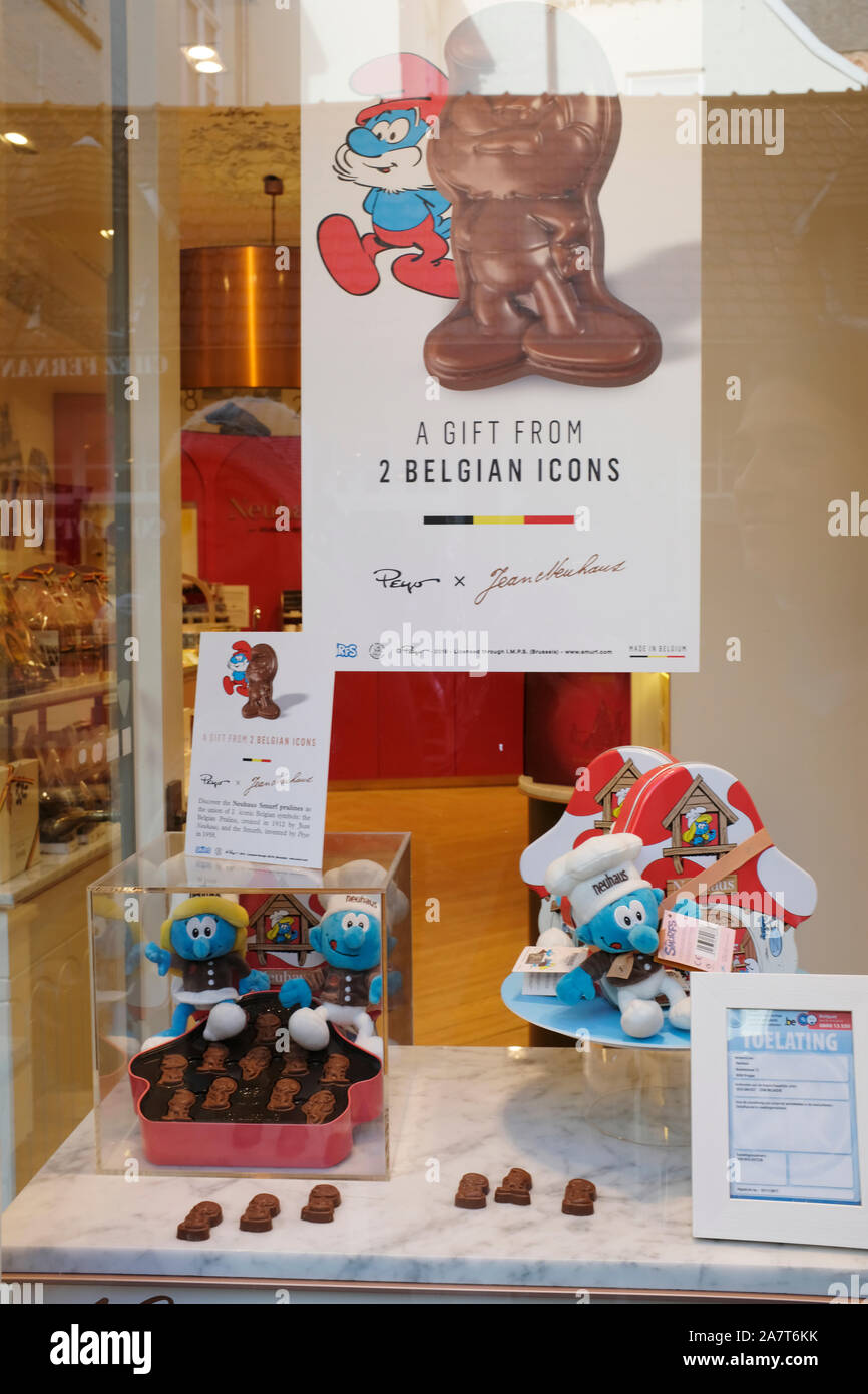 Smurfs Belgium High Resolution Stock Photography and Images - Alamy