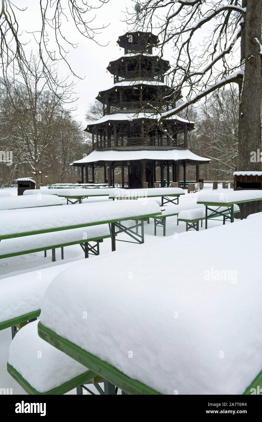 Munich city snow hi-res stock photography and images - Alamy