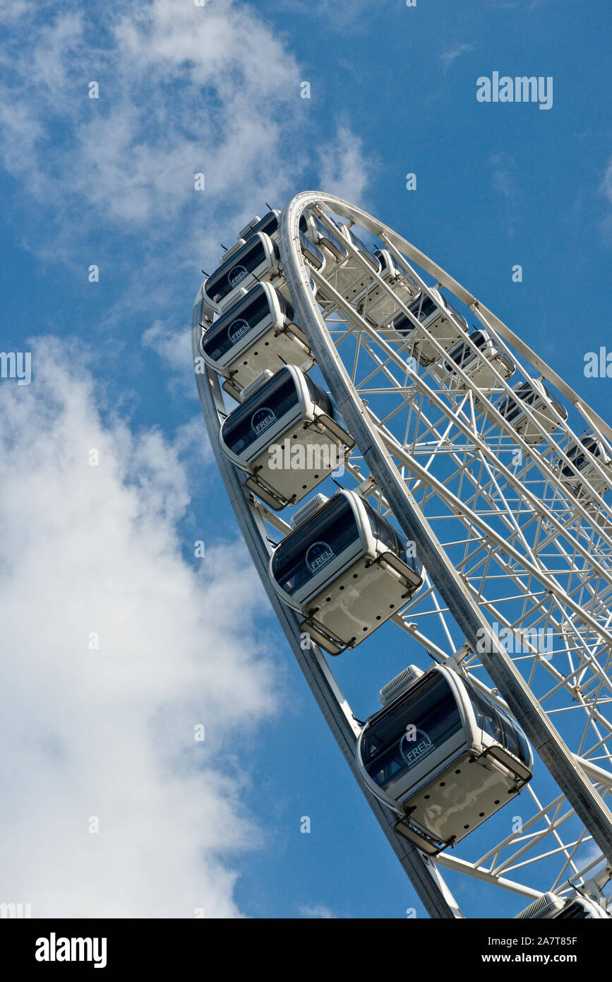 Budapest Eye. Large ferris wheel. Budapest Stock Photo - Alamy