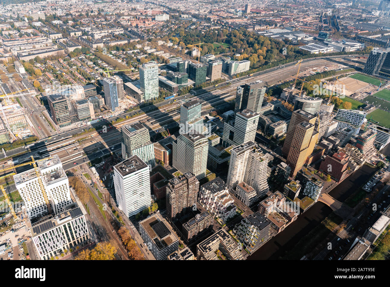 Zuidas south axis financial district hi-res stock photography and ...