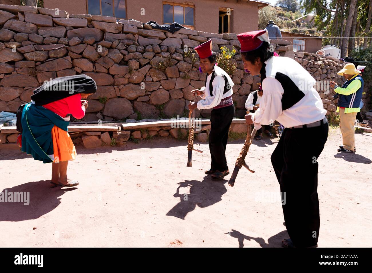 The indigenous people of Peru Stock Photo - Alamy