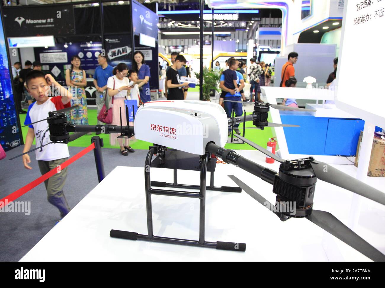 Logistics uav hi-res stock photography and images - Alamy