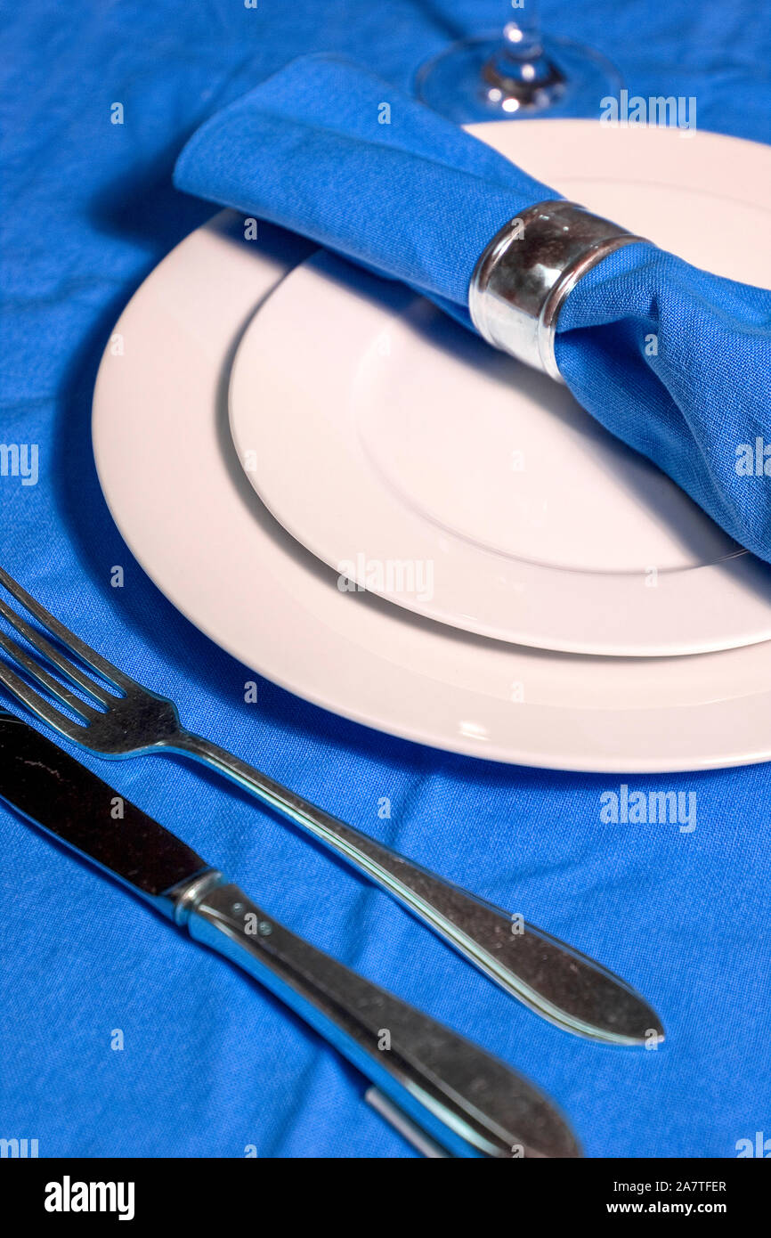 Blue serviette hi-res stock photography and images - Alamy