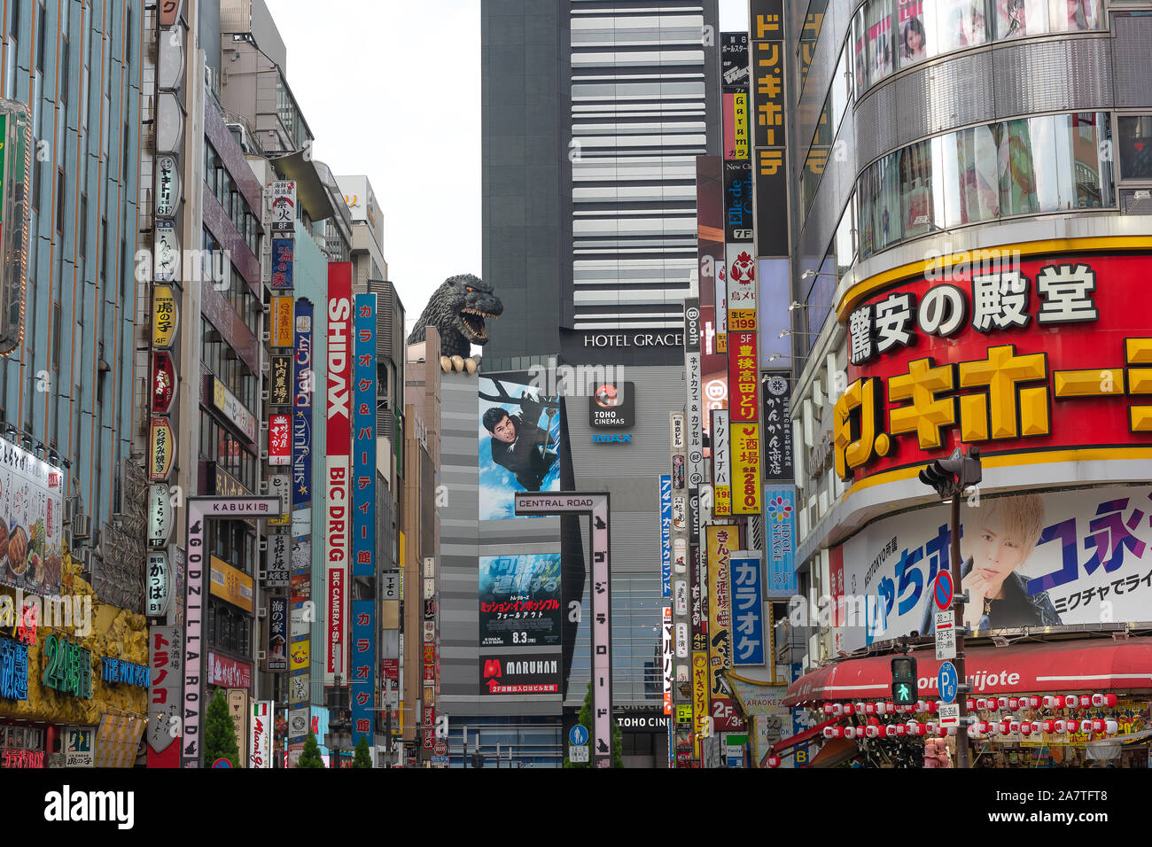 Lifestyle Japanese at Shinjuku neighborhood, Tokyo Japan.Shinjuku ...