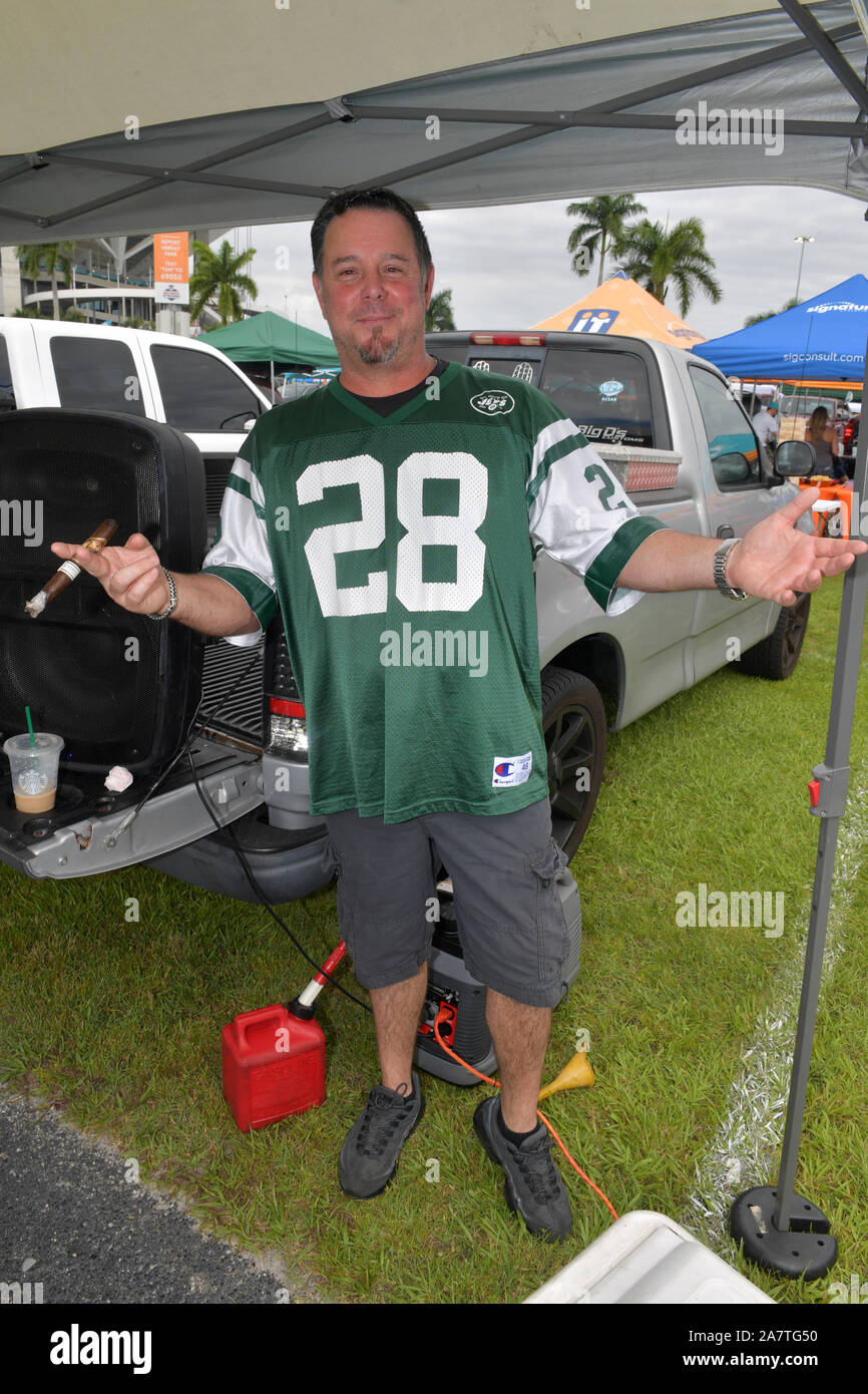 MIAMI, FLORIDA - NOVEMBER 03: New York Jets Fans Party Prior to away ...