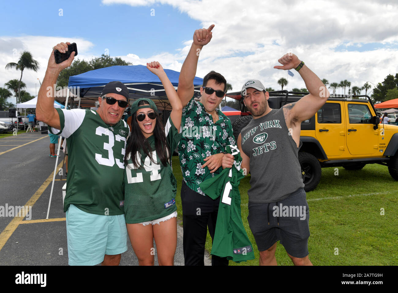 MIAMI, FLORIDA - NOVEMBER 03: New York Jets Fans Party Prior to away ...