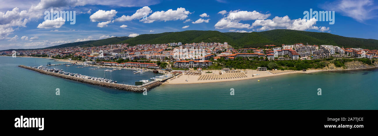Sea resort Saint Vlas on the Bulgarian Black Sea coast Stock Photo - Alamy