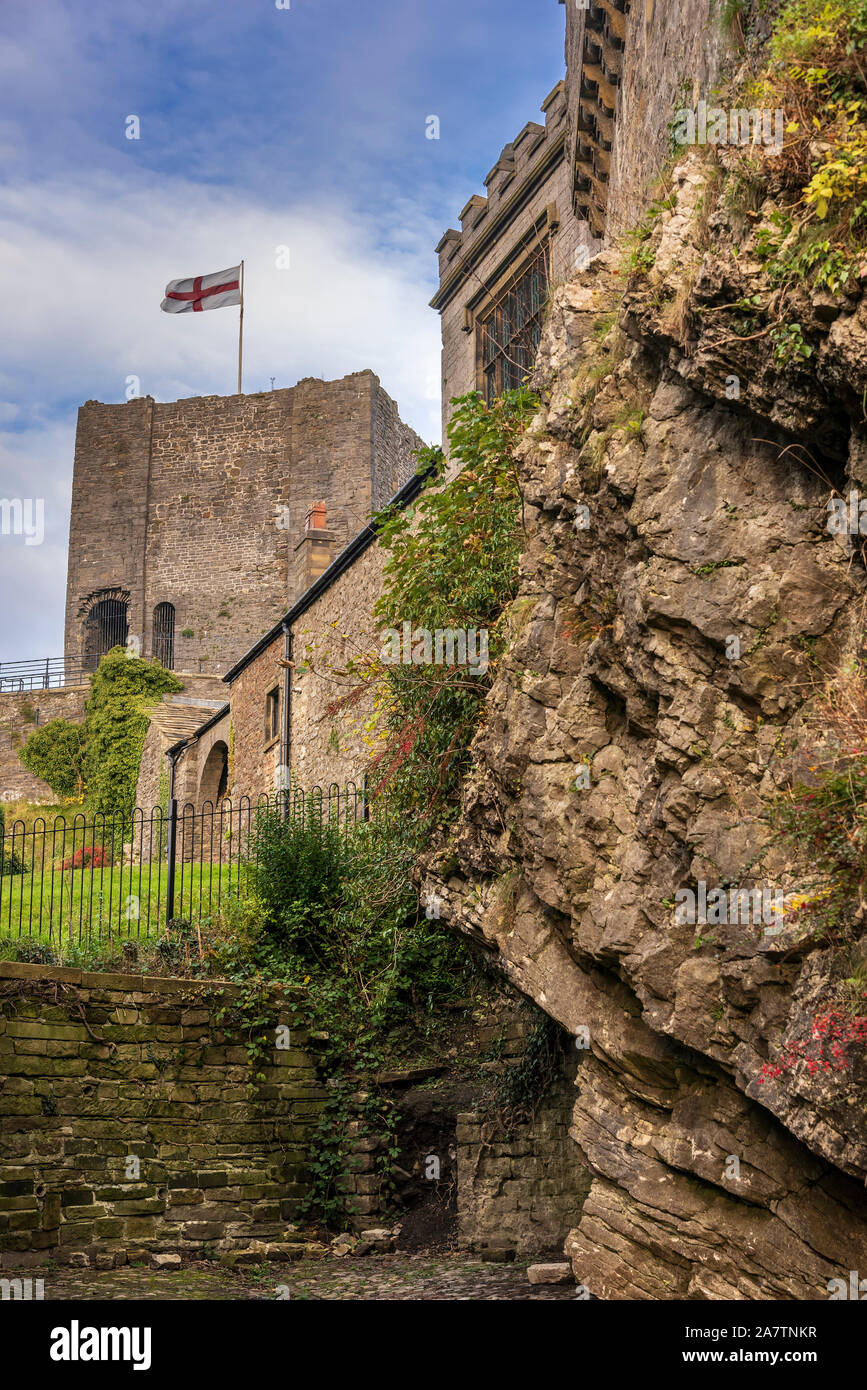 Clitheroe Castle keep on the Pinnacle in Clitheroe, Lancashire. Trough ...