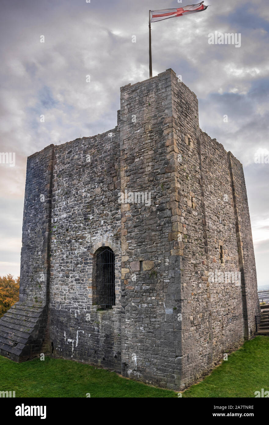 Clitheroe castle pinnacle hi-res stock photography and images - Alamy