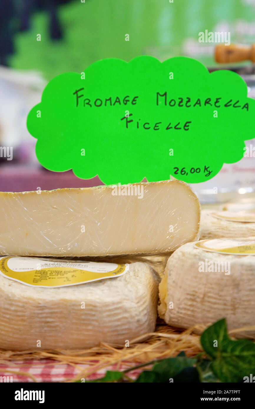 Product food mozzarellacheese hi-res stock photography and images - Alamy