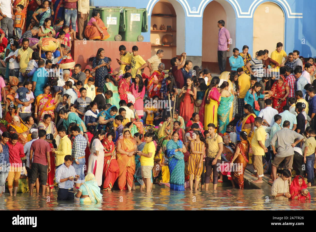 Chhath ghats hi-res stock photography and images - Alamy