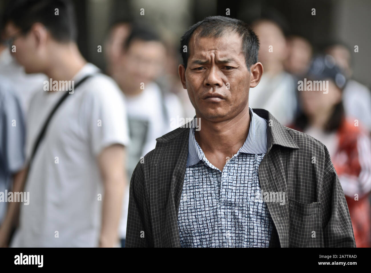 Chinese man hi-res stock photography and images - Alamy