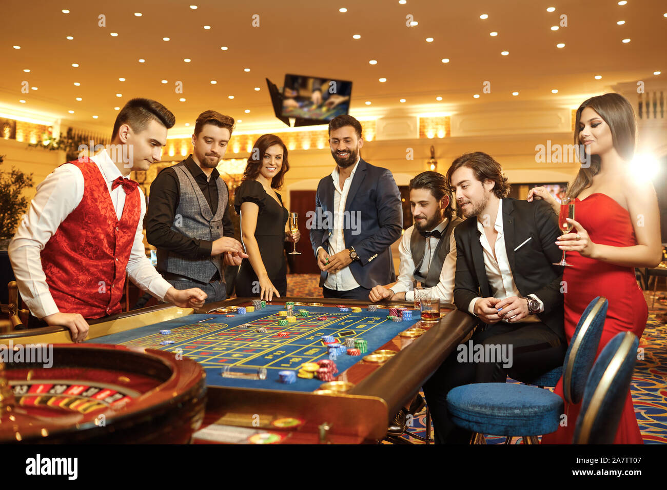 Group happy people hi-res stock photography and images - Alamy