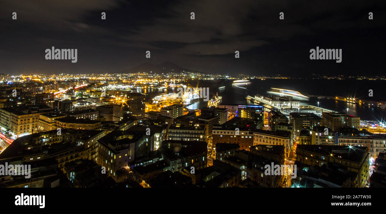 Naples port alba hi-res stock photography and images - Alamy