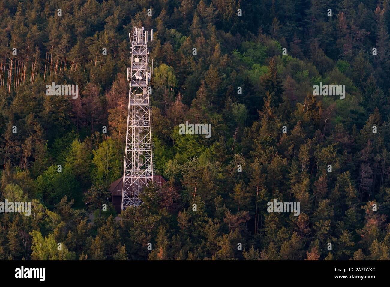 Aerial signals hi-res stock photography and images - Alamy