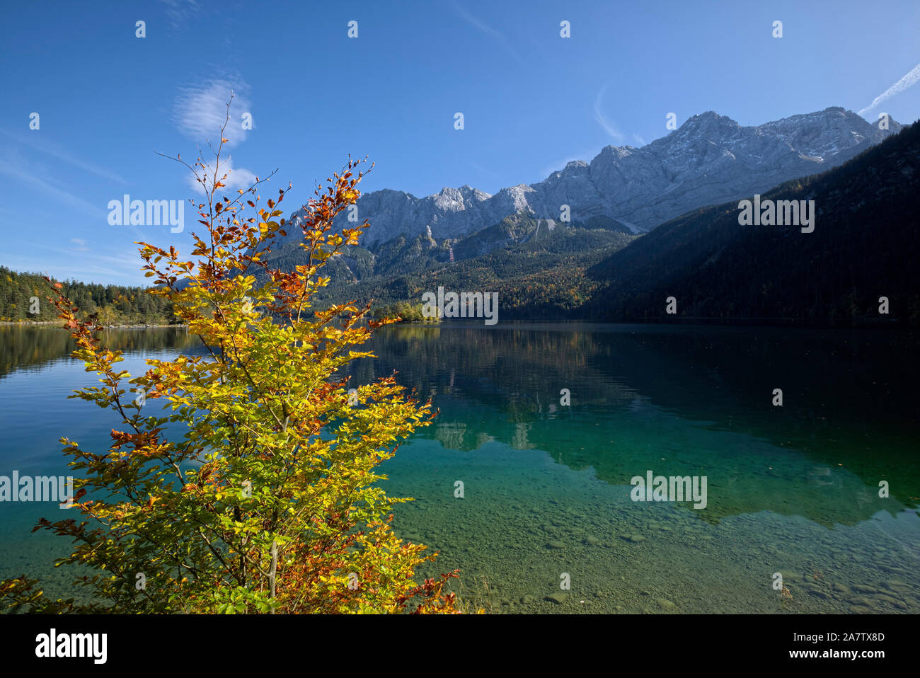 lake Eibsee and the Zugspitze in autumn, Bavaria, Germany Stock Photo ...