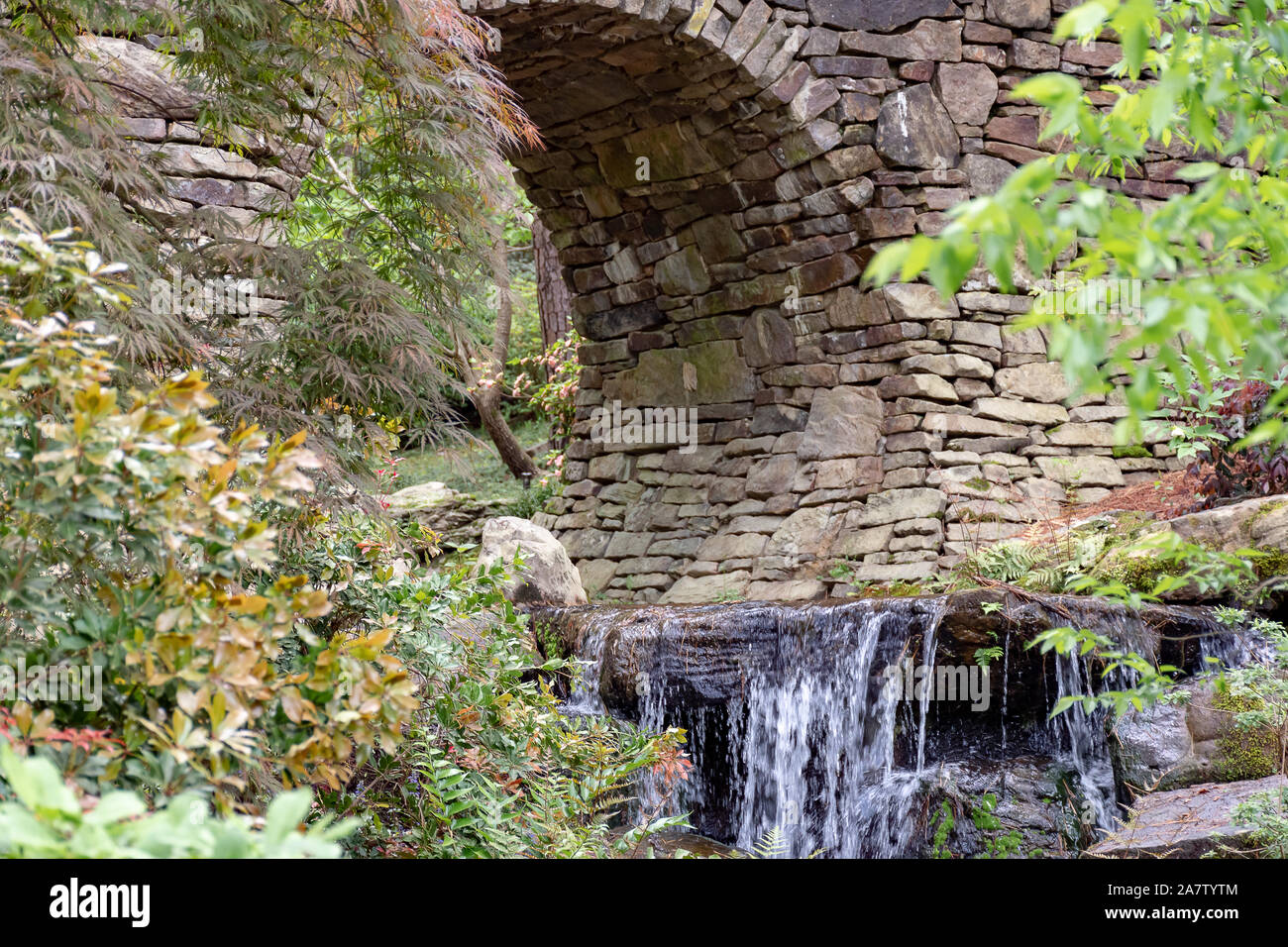 Ozarks bridge hi-res stock photography and images - Alamy