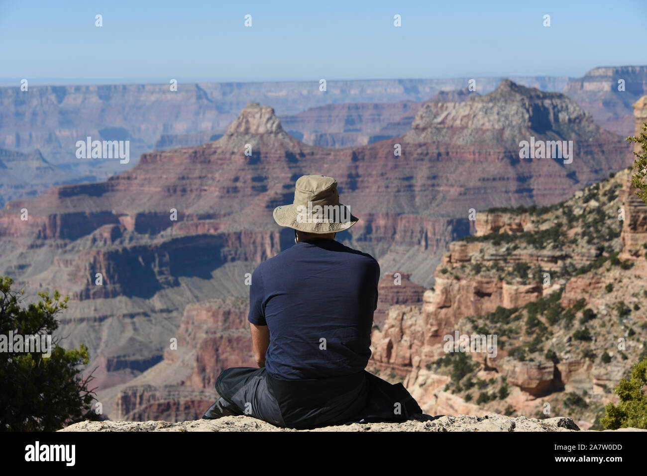 Tourist look out over hi-res stock photography and images - Alamy