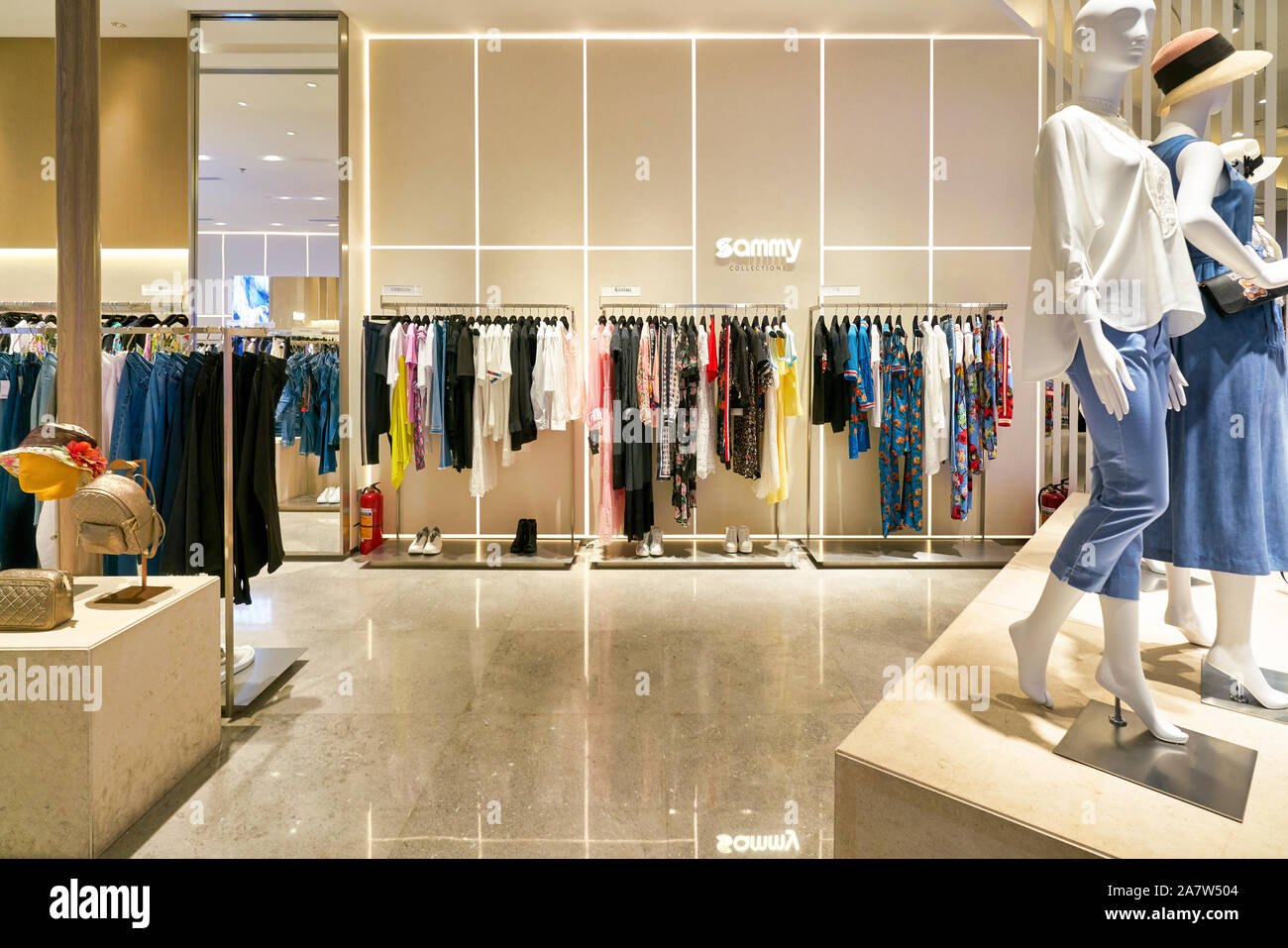 Sammy collections hi-res stock photography and images - Alamy