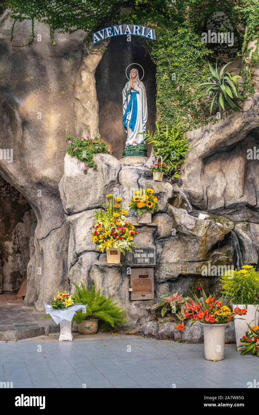 Ave maria grotto hi-res stock photography and images - Alamy