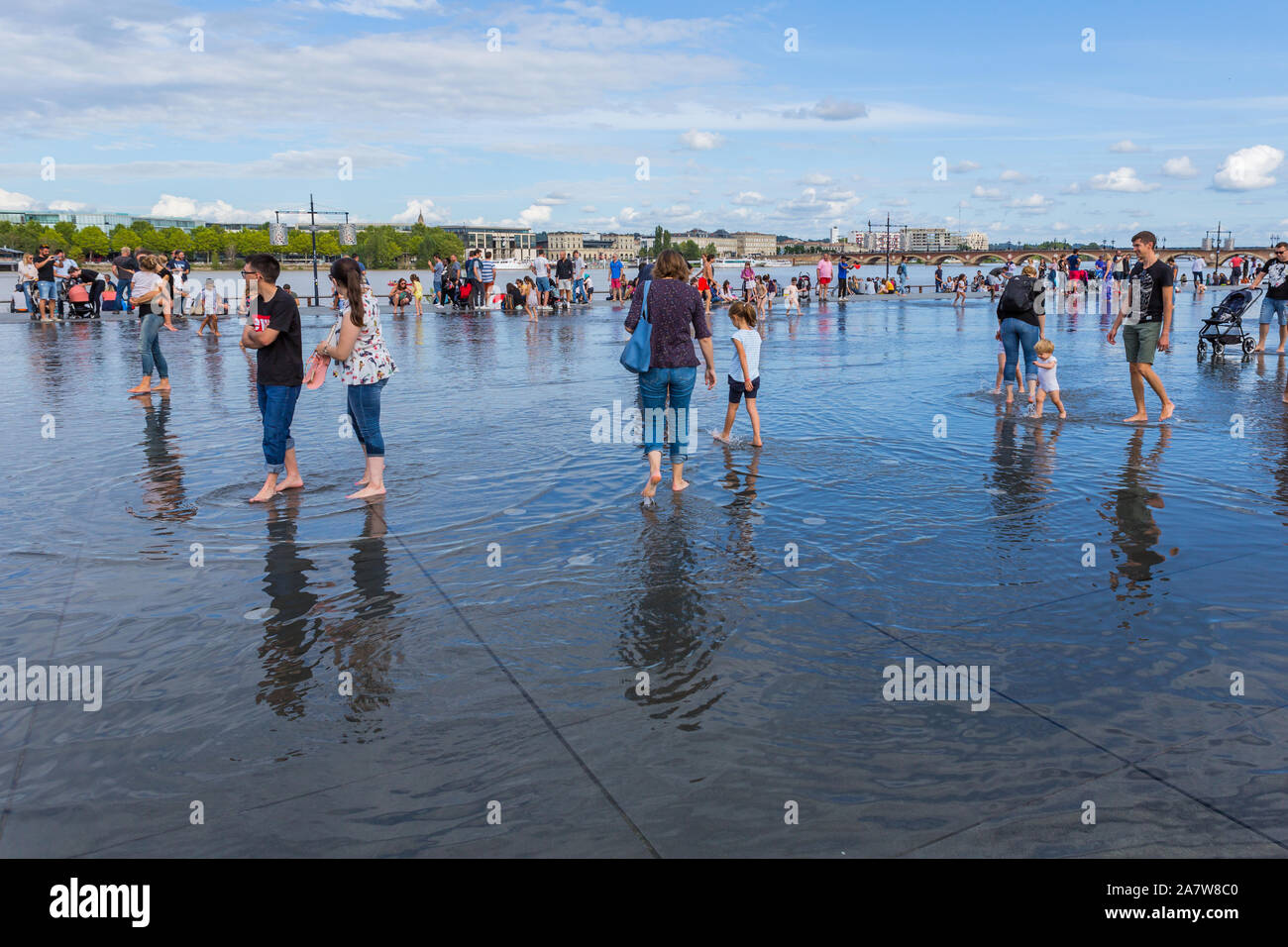 BORDEAUX, FRANCE - AUGUST 11: The Famous Bordeaux water mirror full of ...