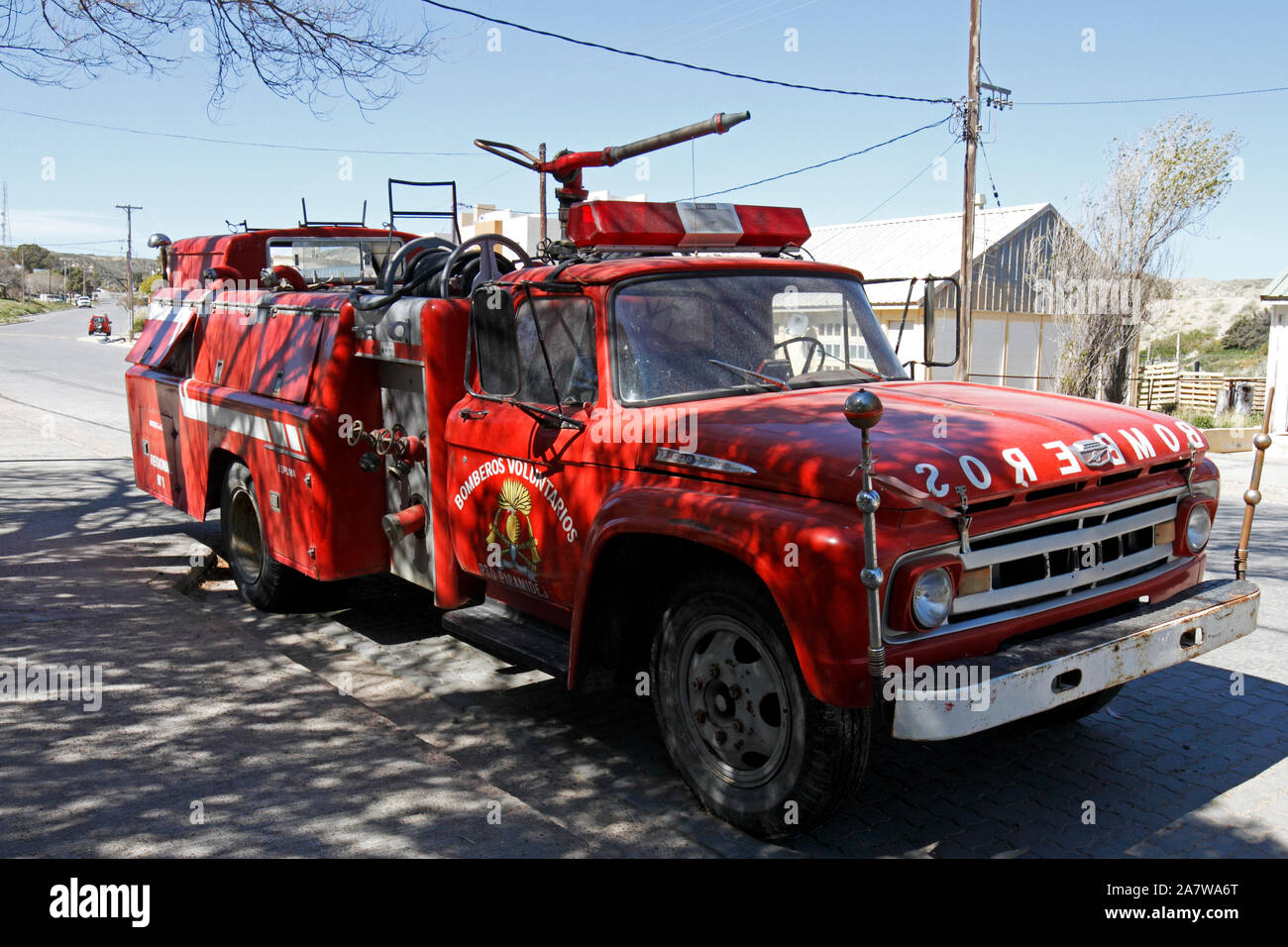 Old ford fire engine fire hi-res stock photography and images - Alamy