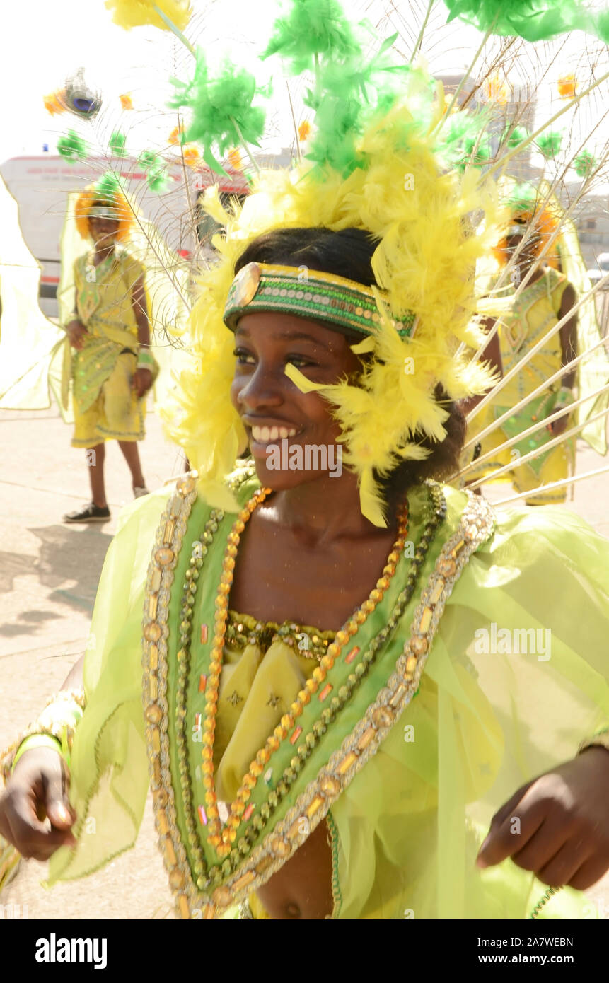 Lagos girl in her smiling mood during the Lagos festival Stock Photo ...