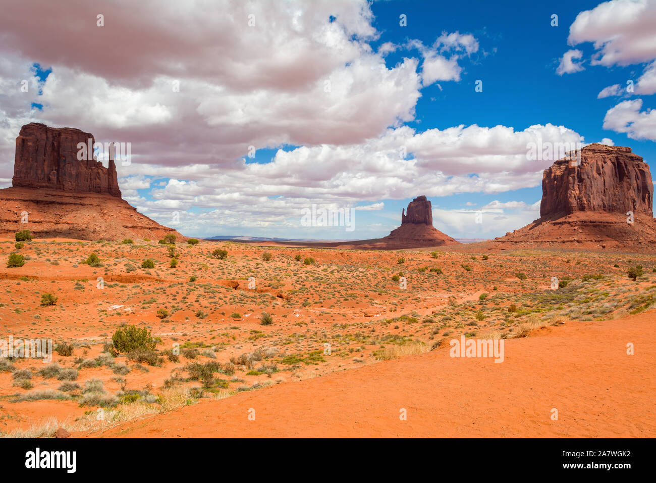 Cube Monument Valley Arizona High Resolution Stock Photography and ...
