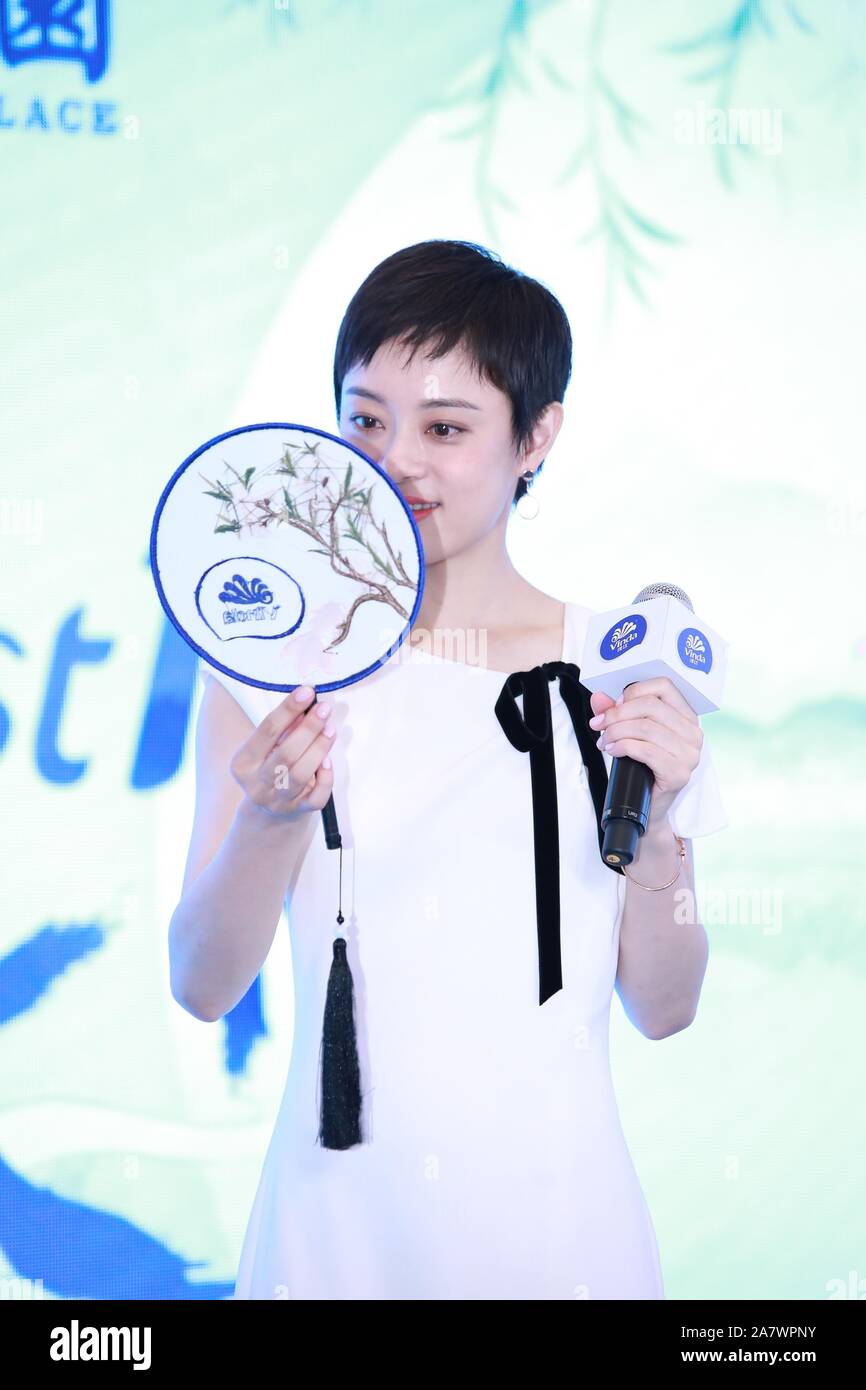 Chinese actress Sun Li attends a promotional event for Vinda in ...