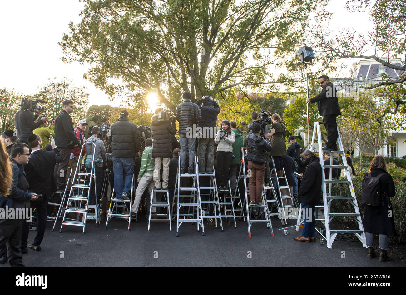 Ladders in the united states hi-res stock photography and images - Alamy