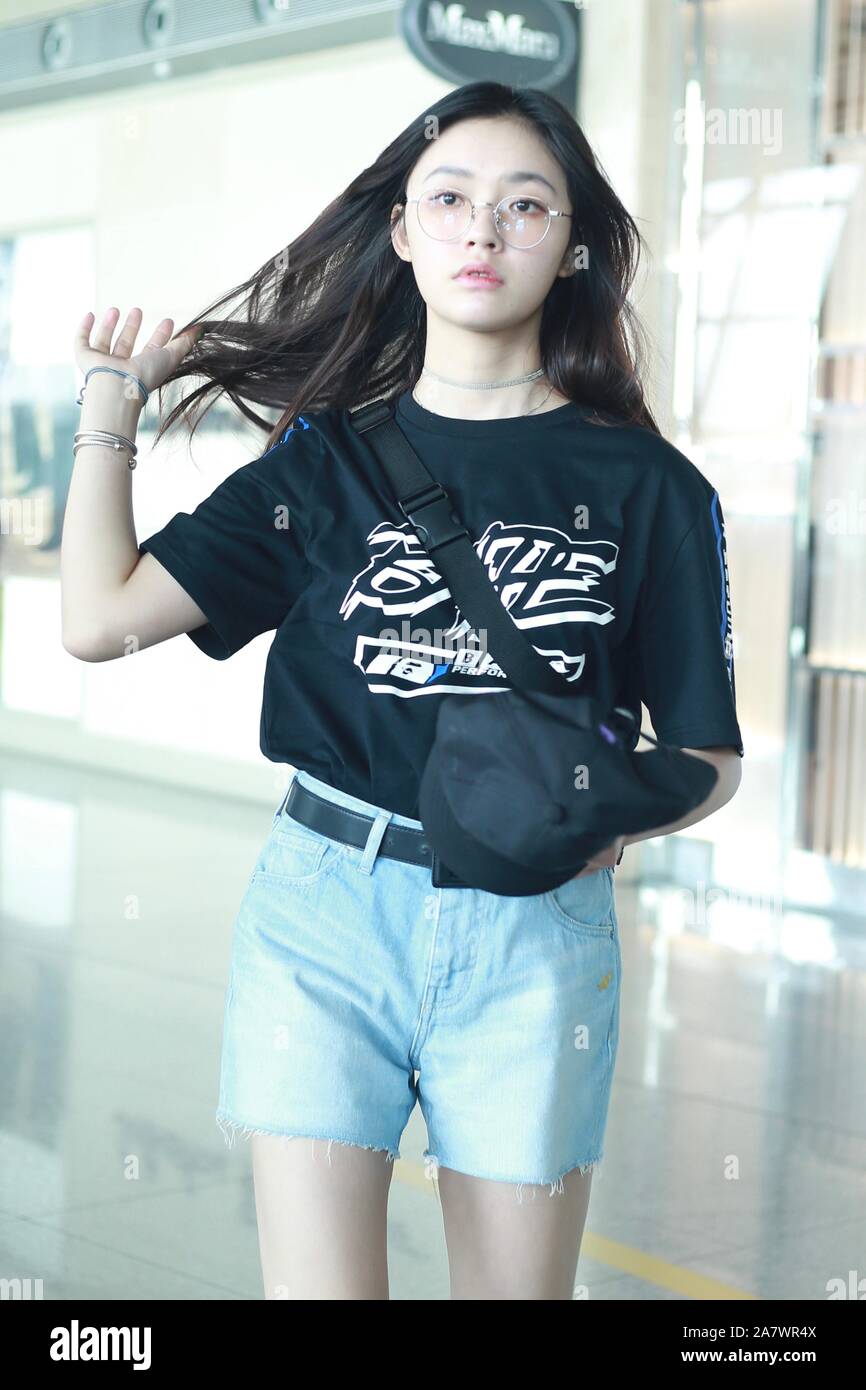 Chinese actress Jelly Lin or Jelly Lin arrives at the Beijing Capital ...
