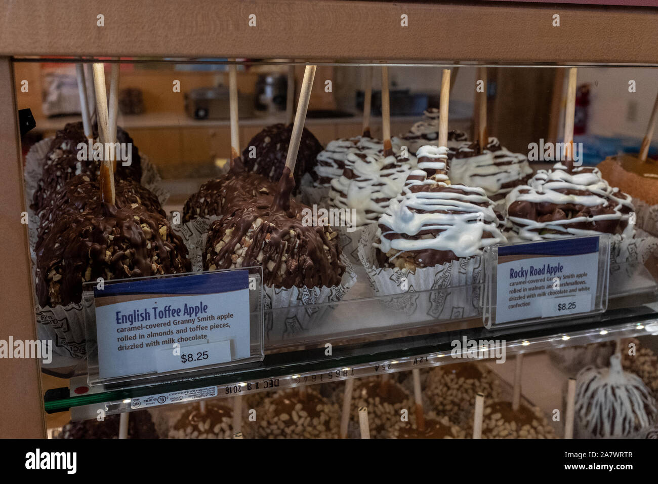 Taffy candy display hi-res stock photography and images - Alamy