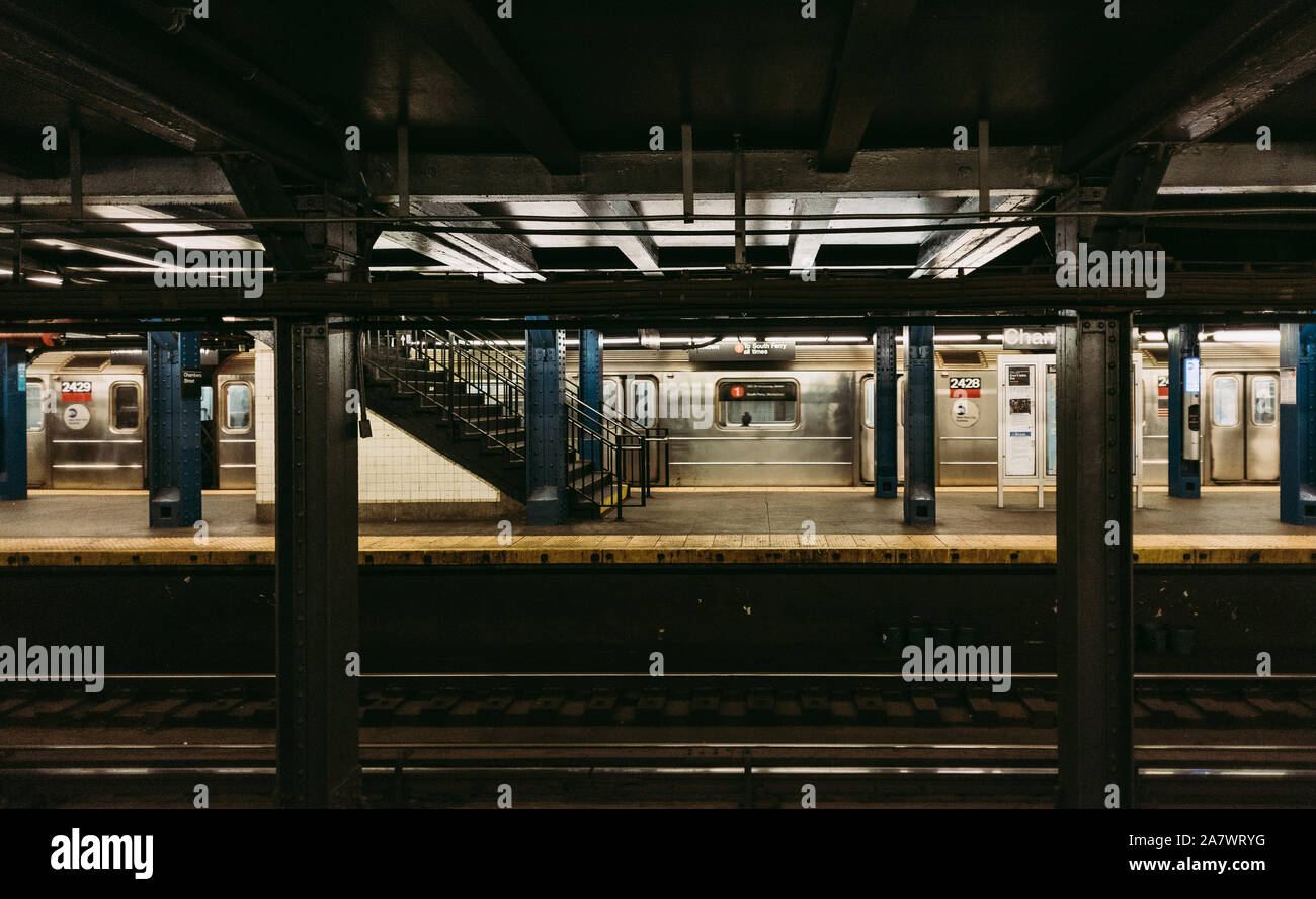 Empty subway platform and arriving train in NYC, New York, USA Stock ...