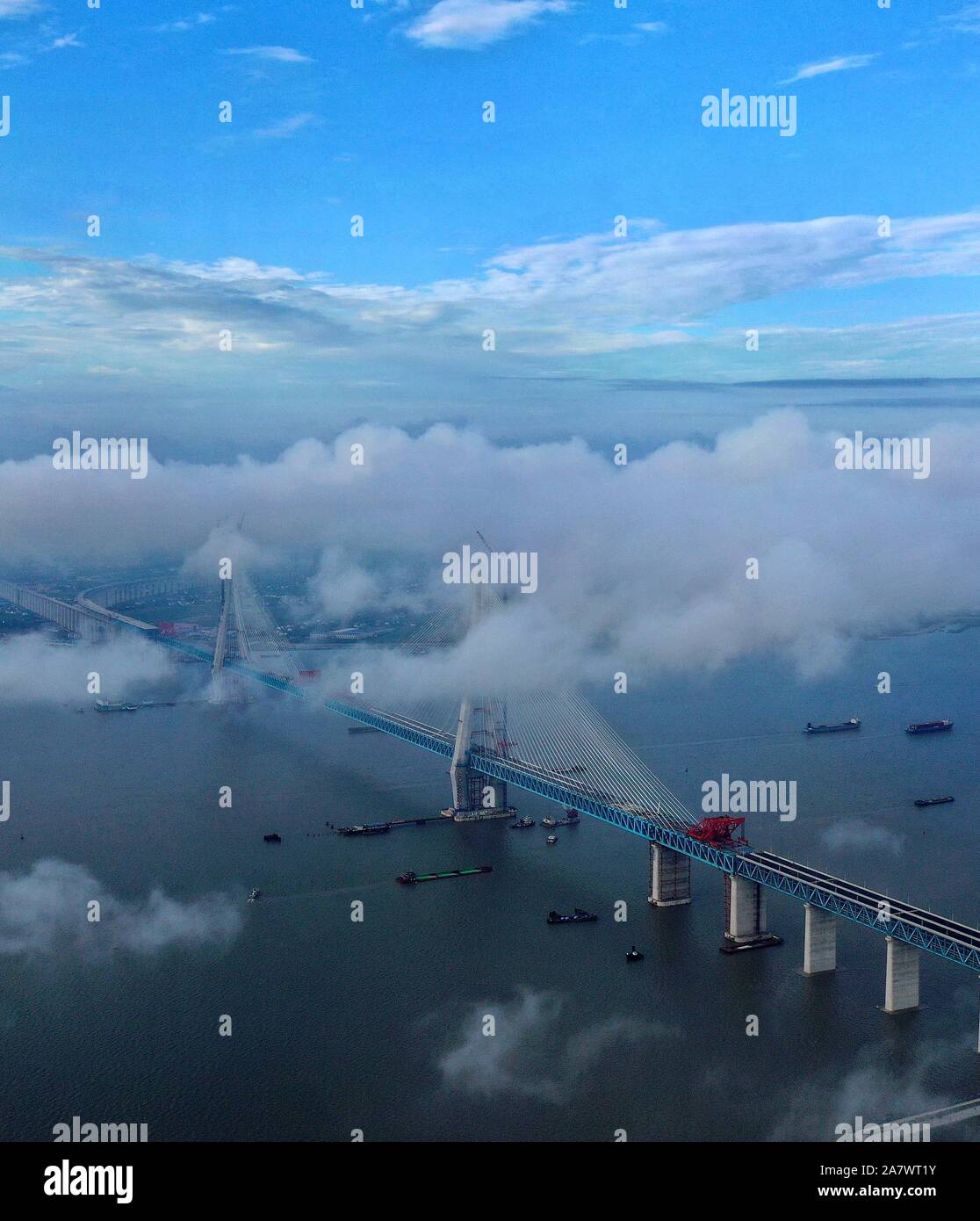 The world's longest cable-stayed bridge, the Hutong (Shanghai-Nantong ...