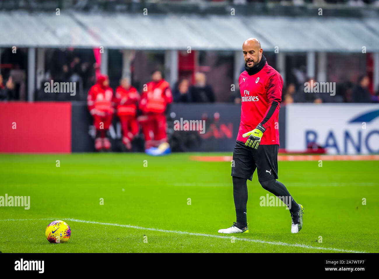 Pepe reina ac milan hi-res stock photography and images - Alamy