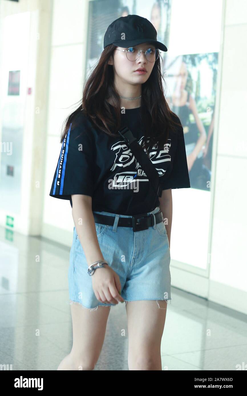 Chinese actress Jelly Lin or Jelly Lin arrives at the Beijing Capital ...