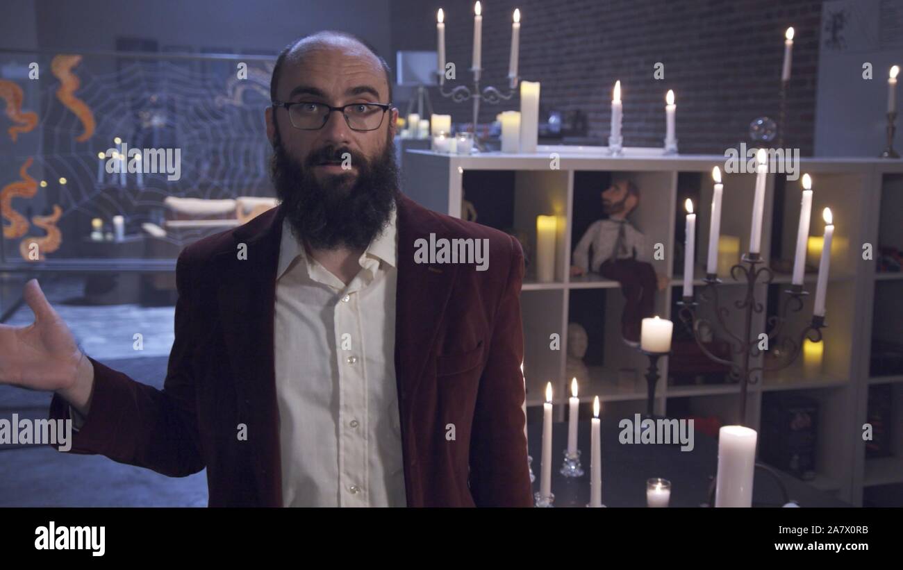 MIND FIELD, host Michael Stevens, 'What Is the Scariest Thing ...