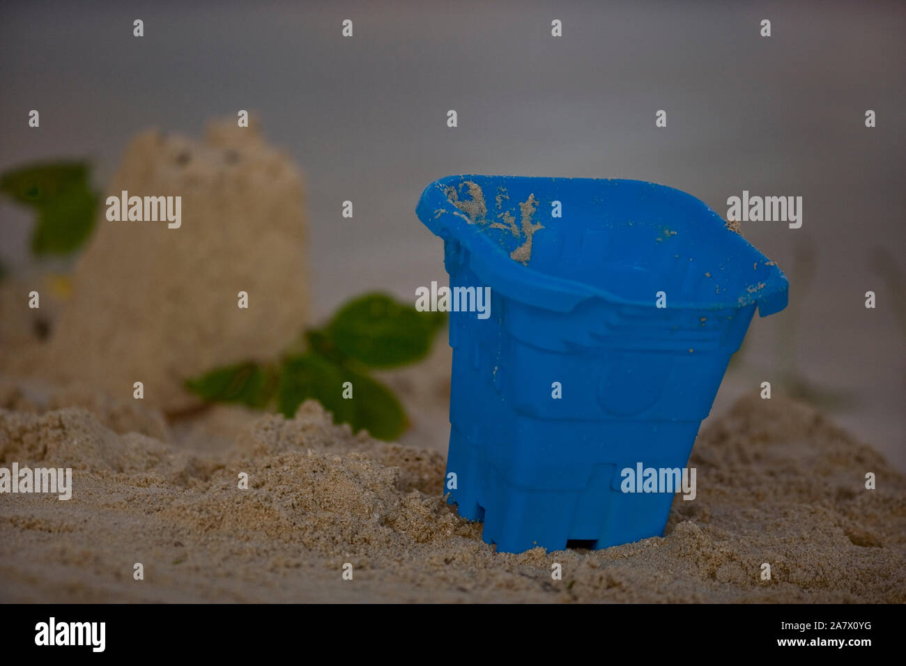 Sandcastle buckets hi-res stock photography and images - Alamy