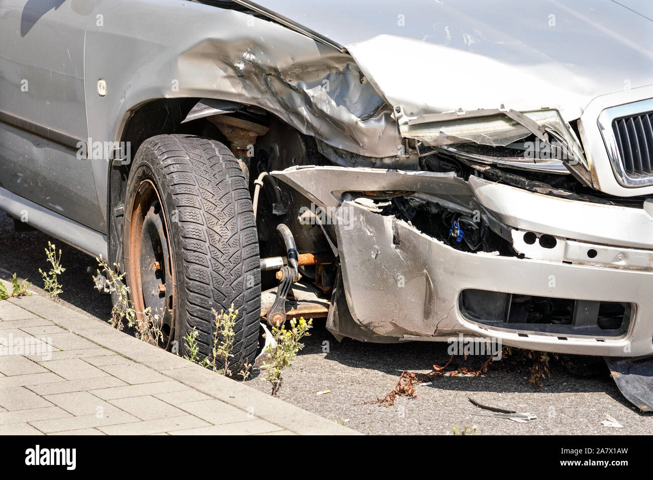 Mechanism of injury hi-res stock photography and images - Alamy