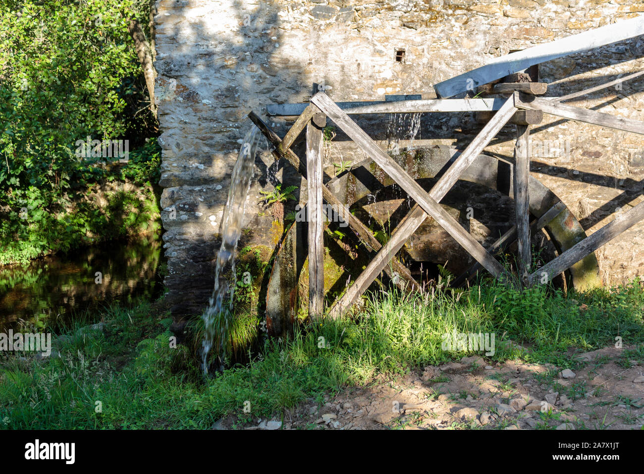 Water wheel history hydropower hi-res stock photography and images - Alamy