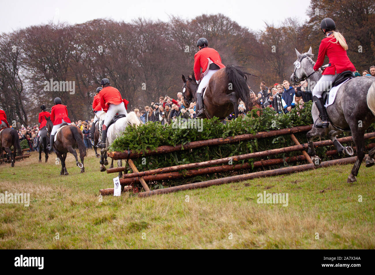 Jumping a log fence hi-res stock photography and images - Alamy