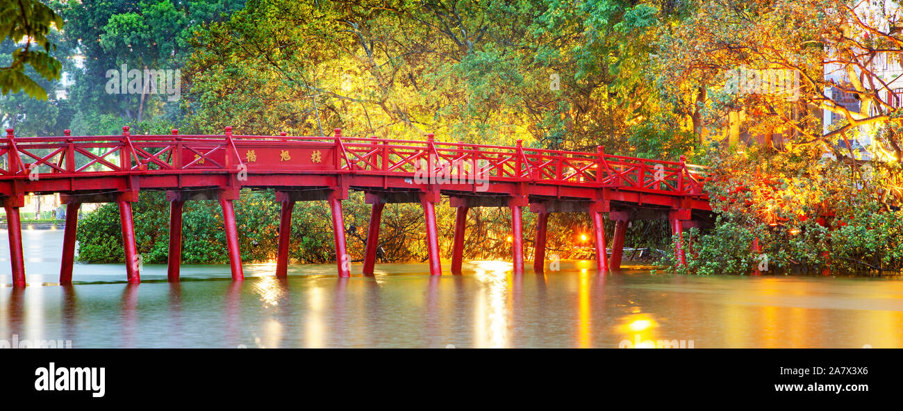 iconic red bridge in Hanoi, Vietnam Stock Photo - Alamy