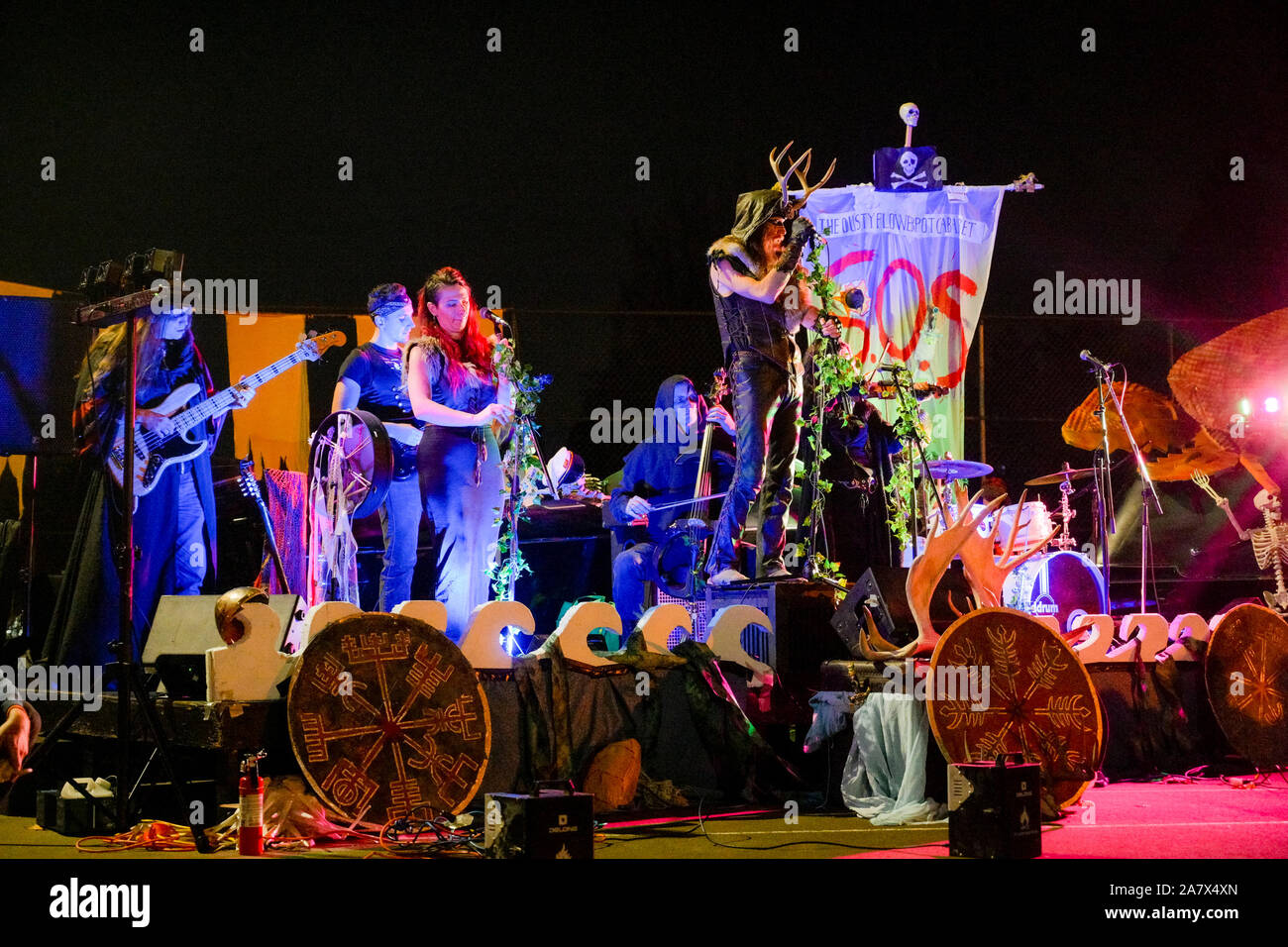 Group Sail High Resolution Stock Photography and Images - Alamy