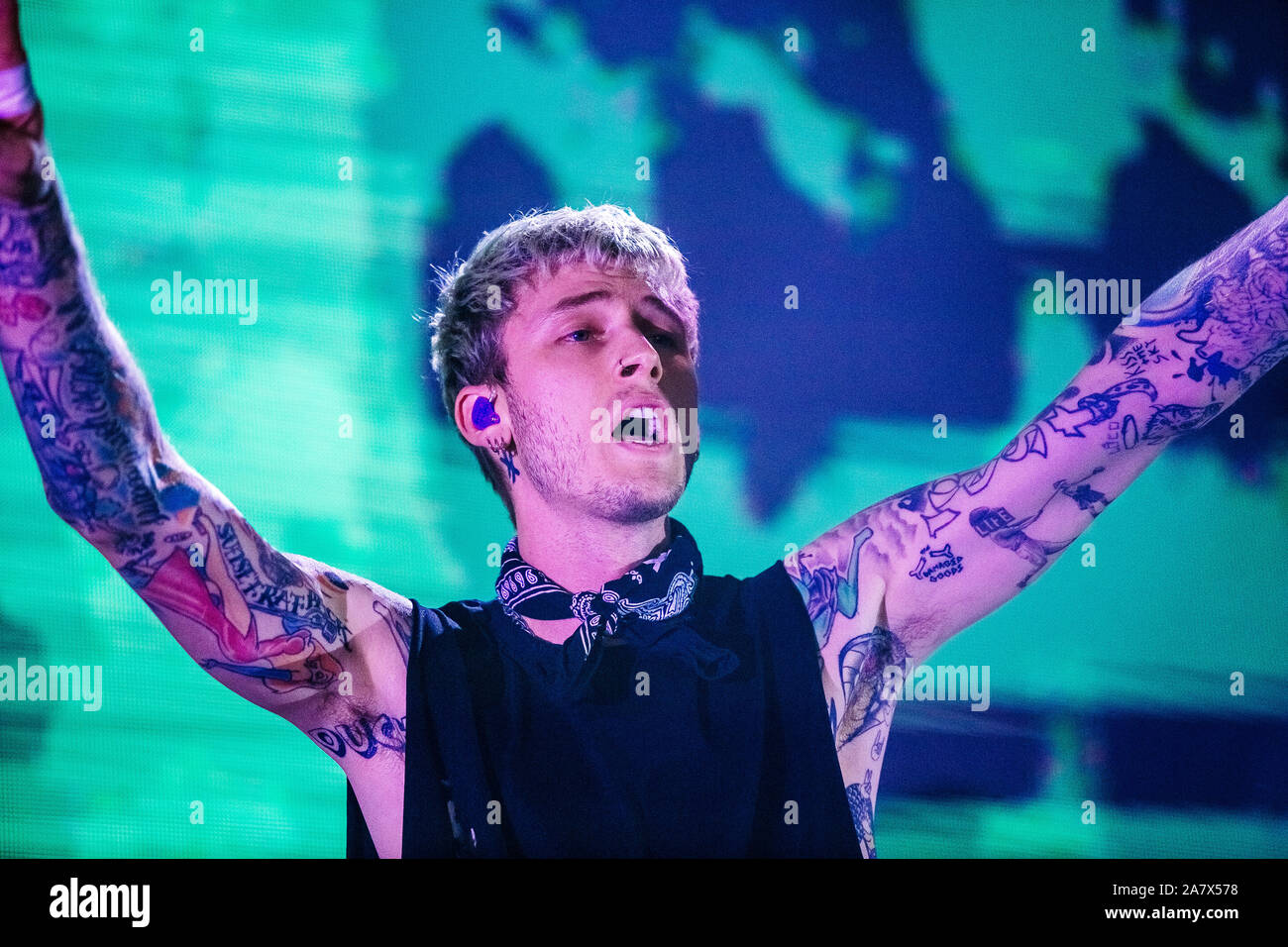 Machine Gun Kelly Singer High Resolution Stock Photography and Images ...